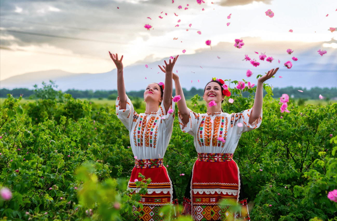 The Best Time to Visit the Rose Valley and Kazanlak’s Rose Festival - BelBk